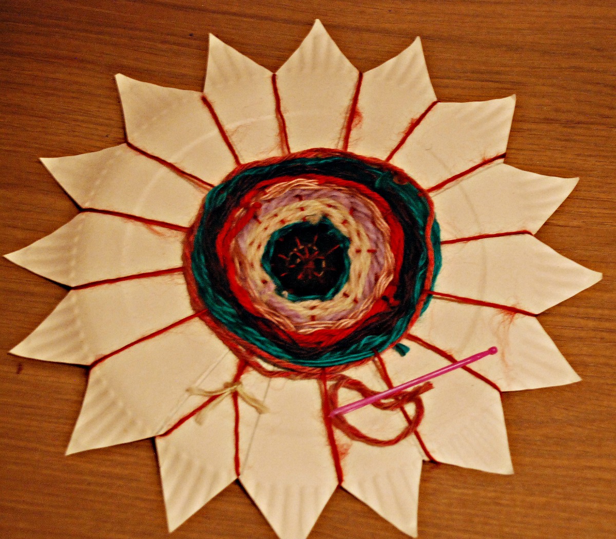 Paper Plate weaving | ofamily learning together