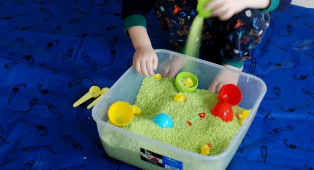 Spring sensory tub | ofamily learning together