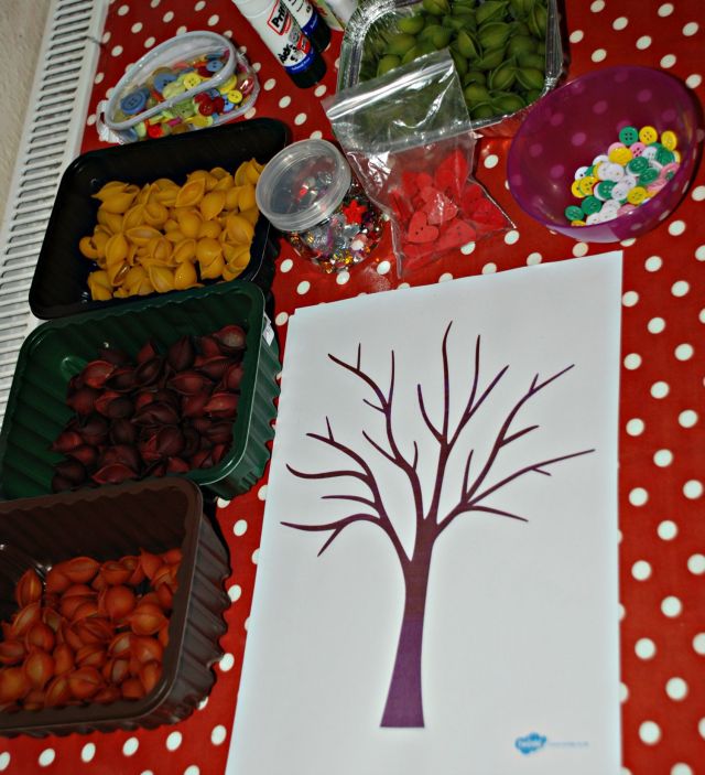 A basic tree template can be an invitation for creativity | ofamily ...