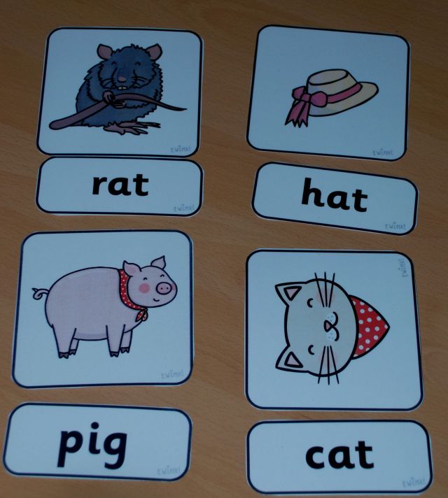 Letter and Sound folder using FREE Twinkl pages | ofamily learning together