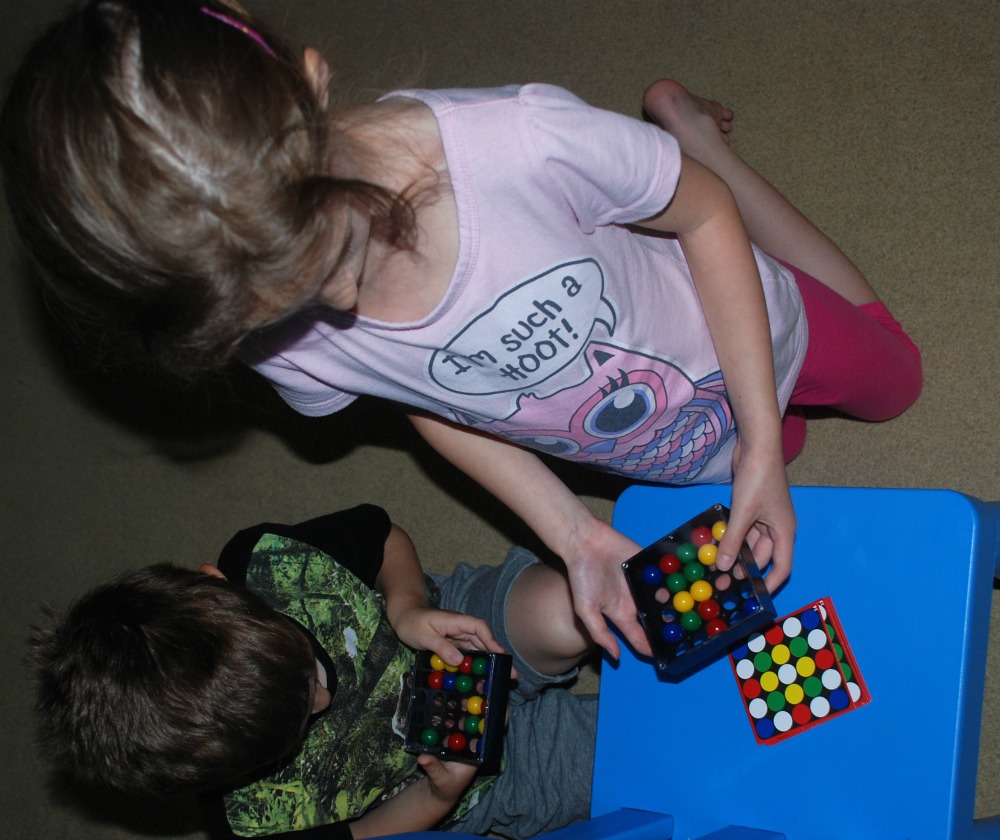 Tricky Fingers Game | ofamily learning together