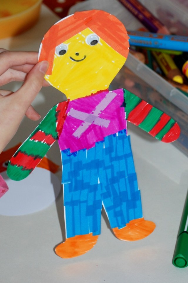 Easy Template Art Activity | ofamily learning together