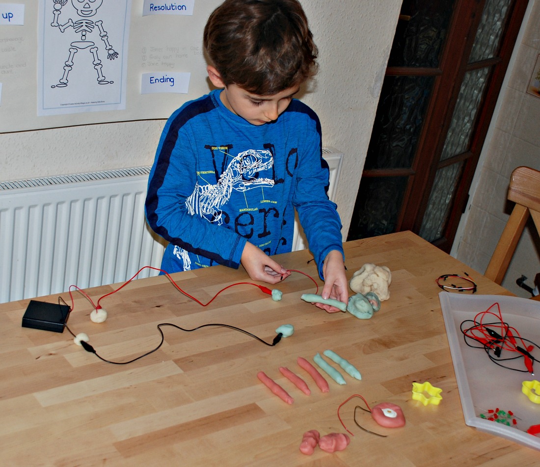 DIY Electro Dough Kit | ofamily learning together